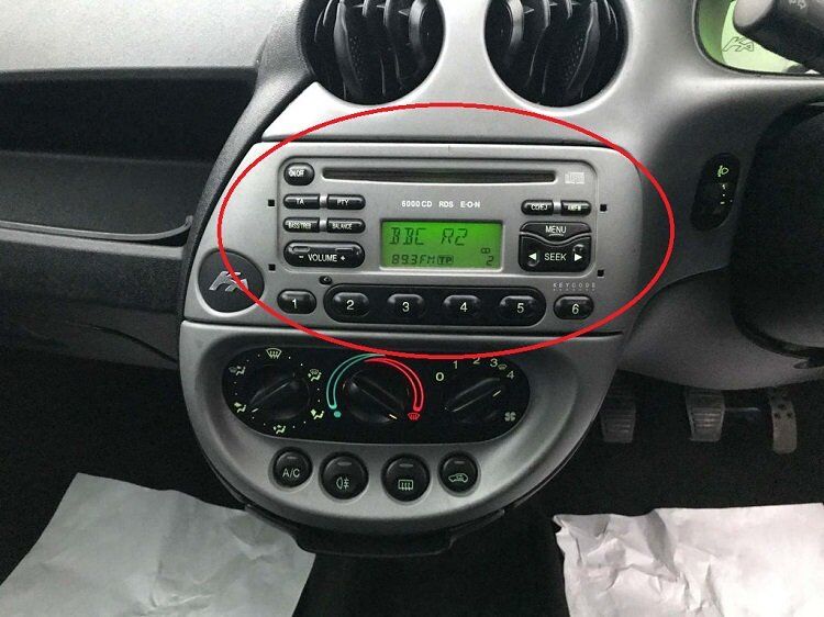 What is a Double DIN Car Stereo? (Sizes & Examples)